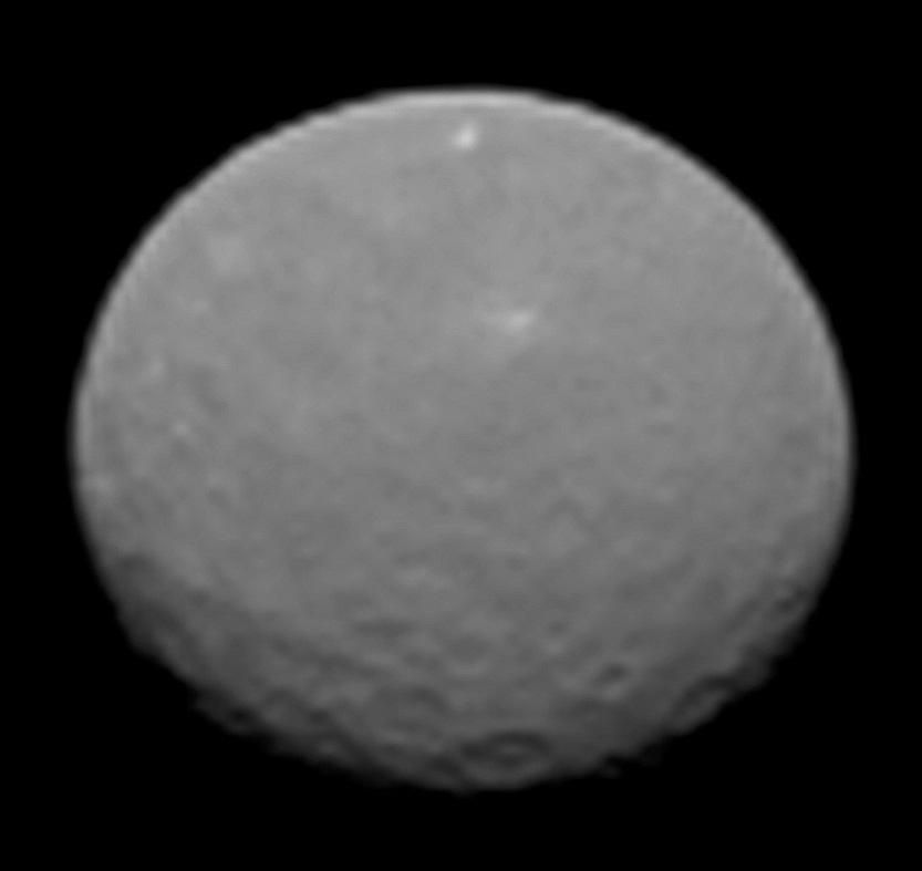 NASA Probe Snaps Stunning New Views of Dwarf Planet Ceres (Video) | Space