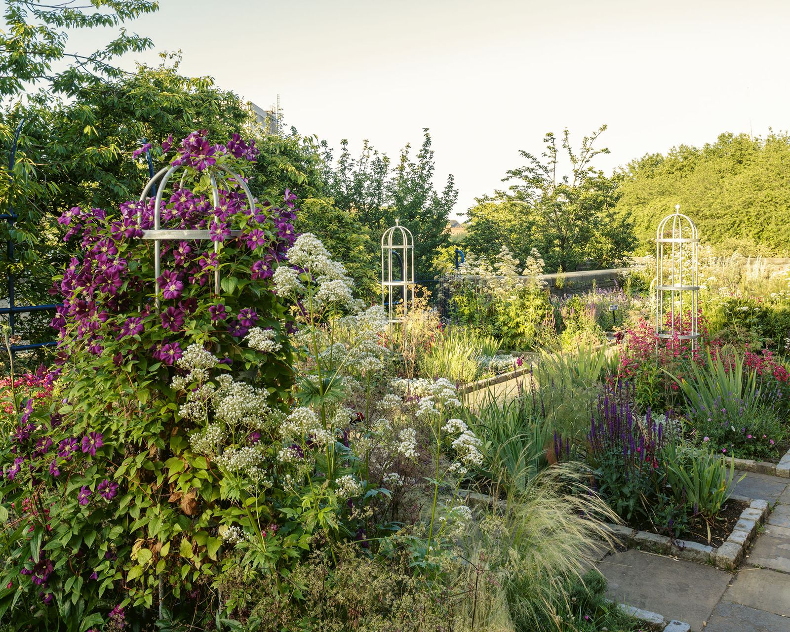 Trellis ideas: 17 beautiful ways to add vertical interest | Homes and ...