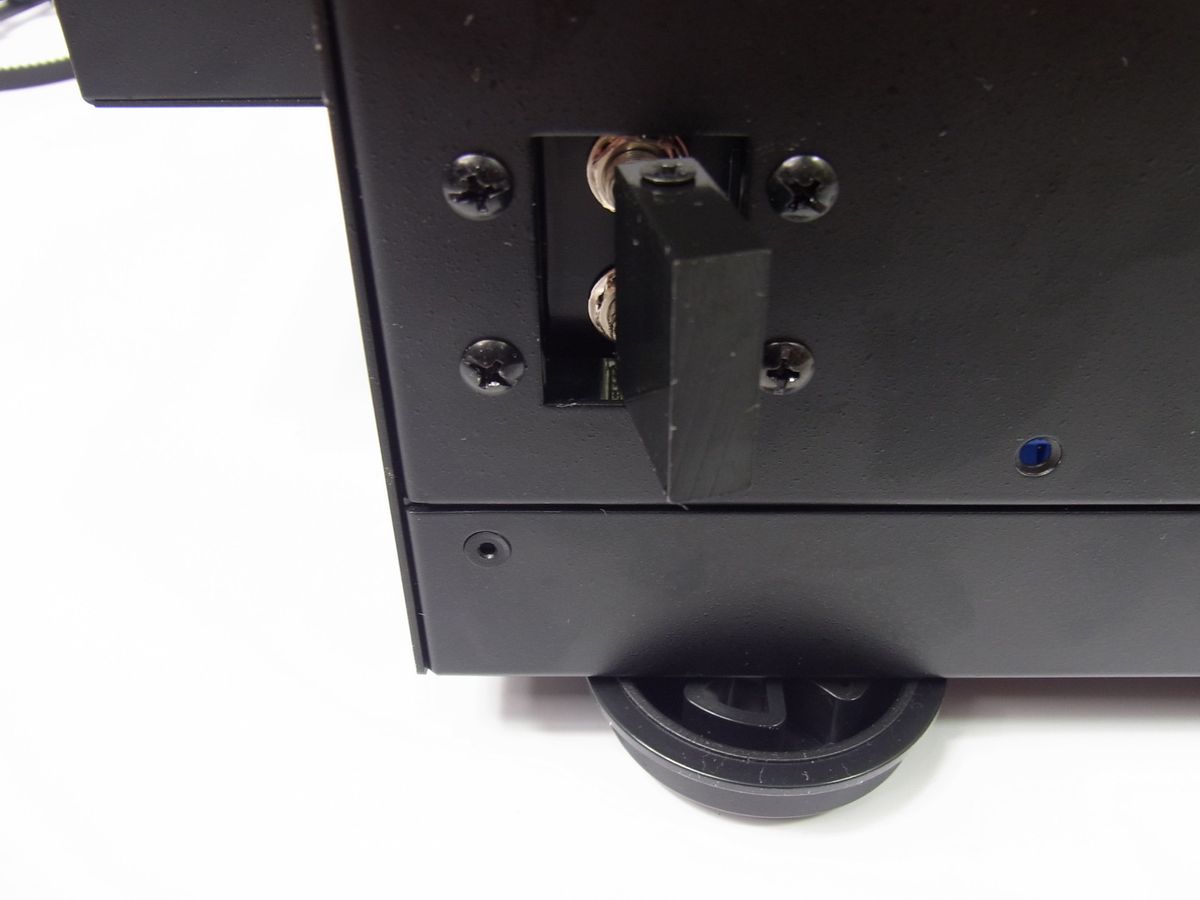 The Motor's Power Supply And Switch - Take The Train: Lian Li PC-CK101 ...