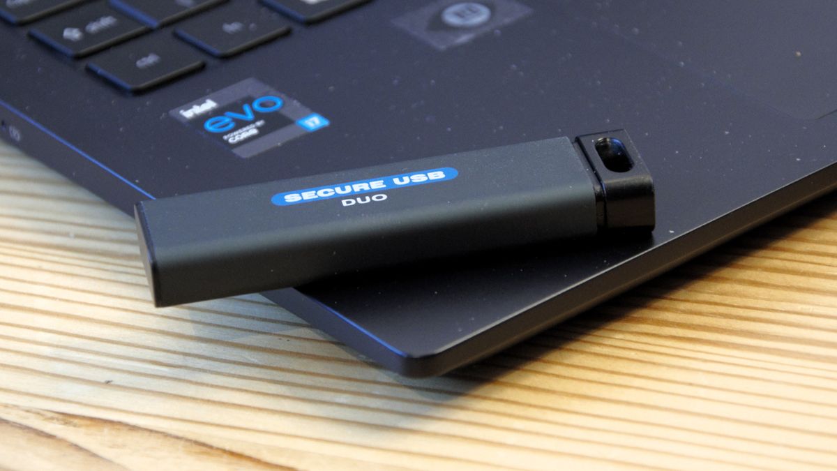 SecureData SecureUSB Duo USB drive review | TechRadar
