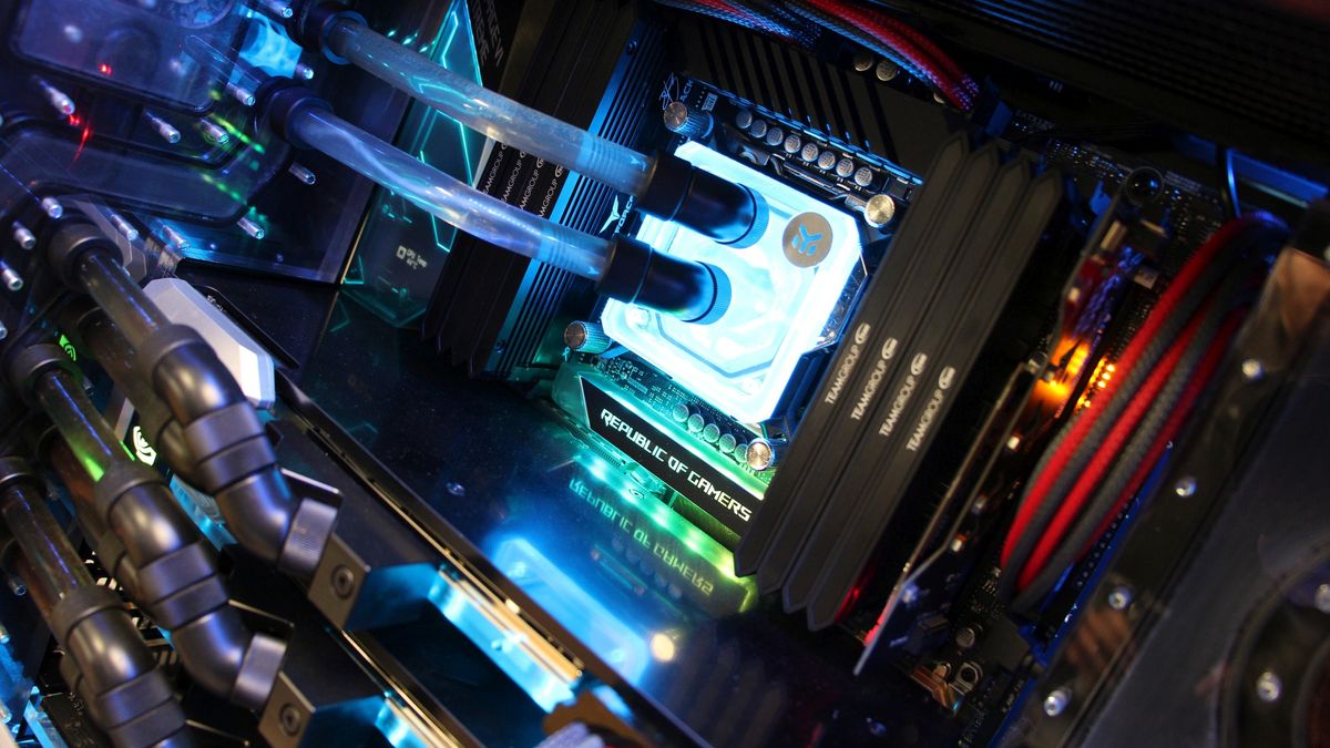 What’s It Like to Game on a £33,000 PC? | TechRadar
