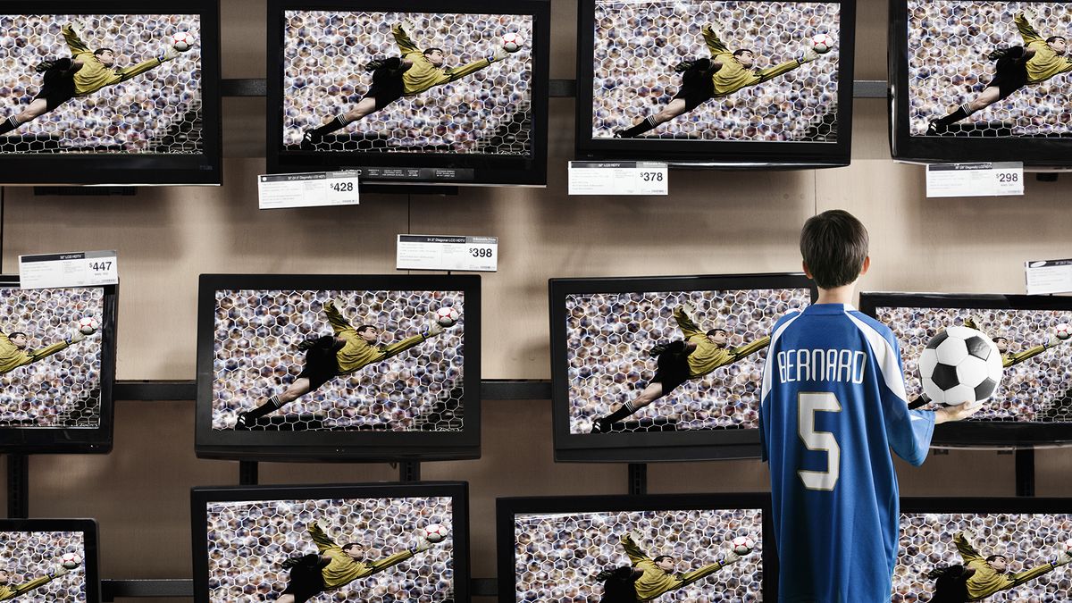 5 buys that will massively upgrade your World Cup 2022 setup | T3
