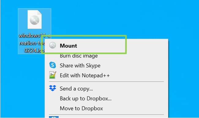 Make a Windows 11 Image That Runs on 2GB of RAM With Tiny11 Builder ...