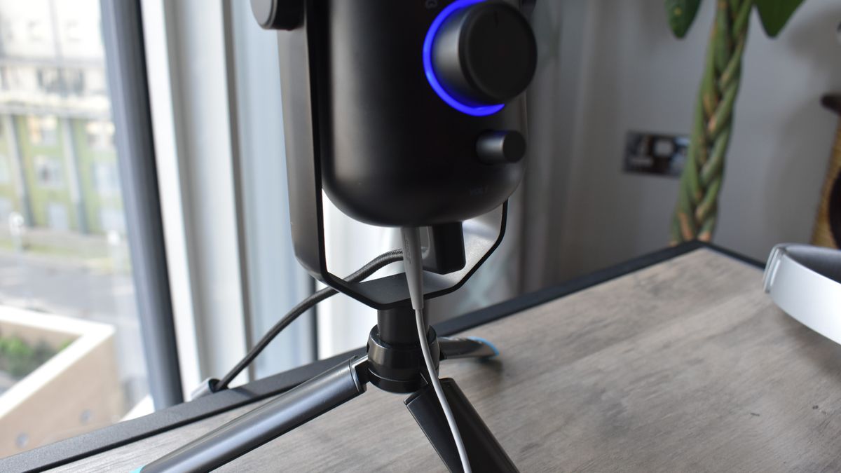 JLab Talk microphone review | Tom's Guide