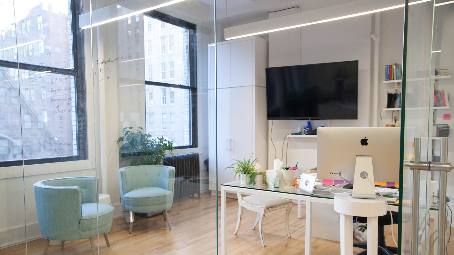 Office Makeover Ideas | Prevent Digital Eye Strain | Marie Claire