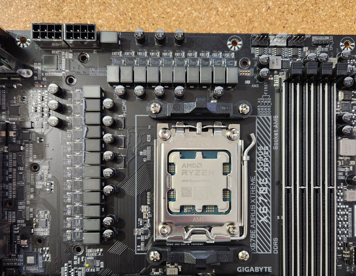 Gigabyte Z790 Aorus Extreme: Specs and Features - Battle of the X670E ...