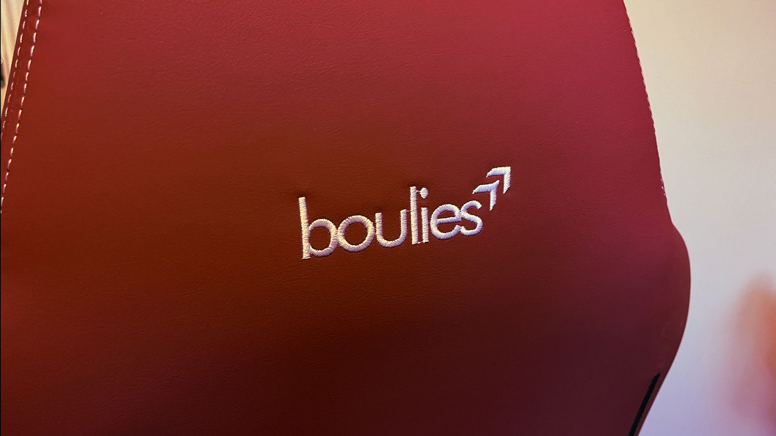 Boulies Master Series review: a premium gaming chair with comfort at ...