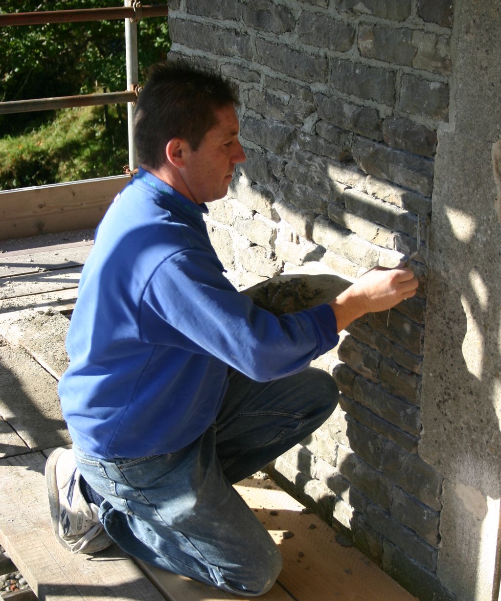 How much does repointing cost? What you can expect to pay | Homebuilding