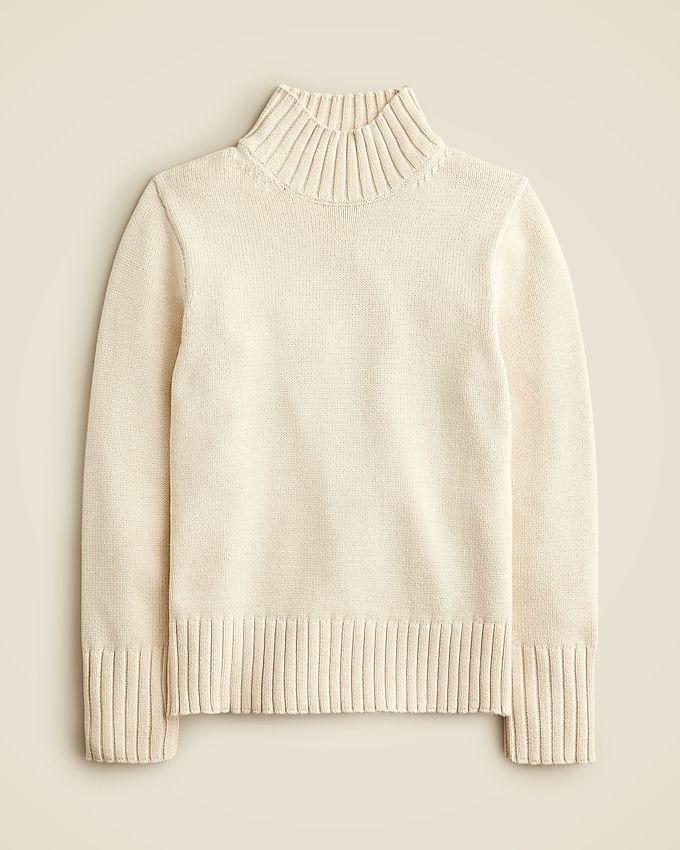 Zendaya and Robert Pattinson Coordinate in Cozy Sweaters on the Set of ...