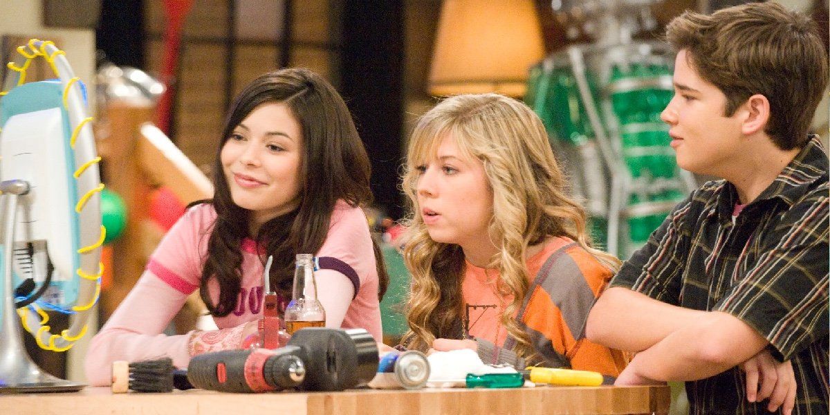 Miranda Cosgrove Reveals The OG iCarly Guest Star That Wowed Her The ...