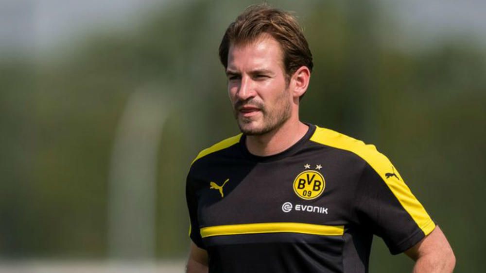 #NotMartinFromWakefield – Siewert shows viral sensation the door ...