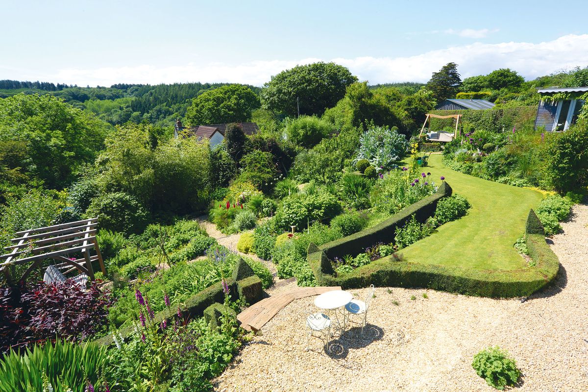 Real garden: creating a garden to relax in | Real Homes