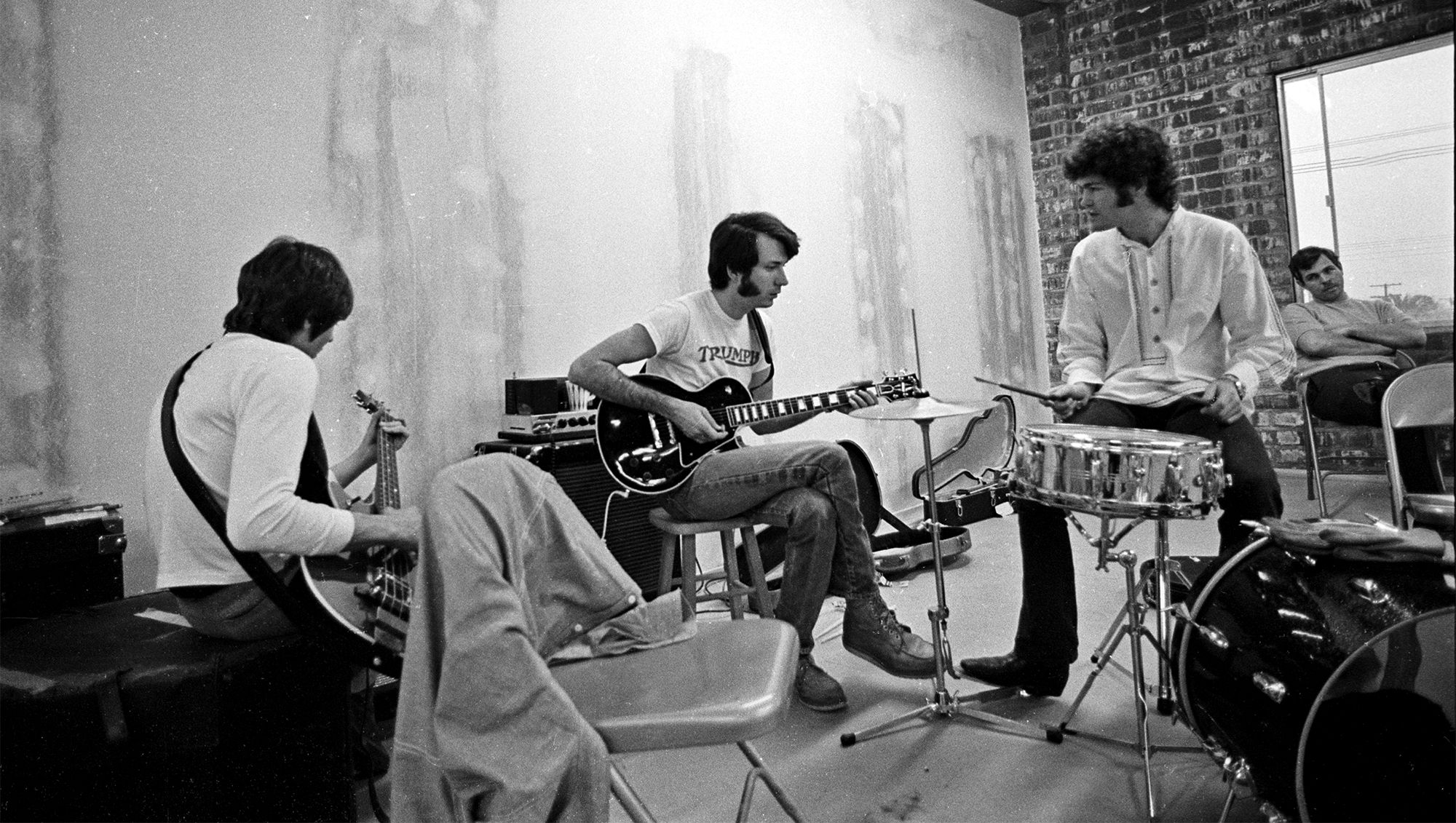 How a Beatles-style riff led to the Monkees' breakthrough hit ...