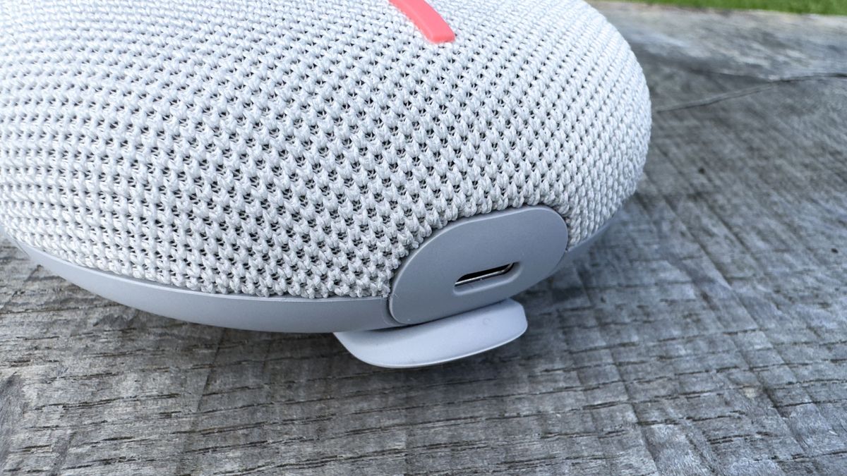 UE Miniroll review: Tiny but mighty | Tom's Guide