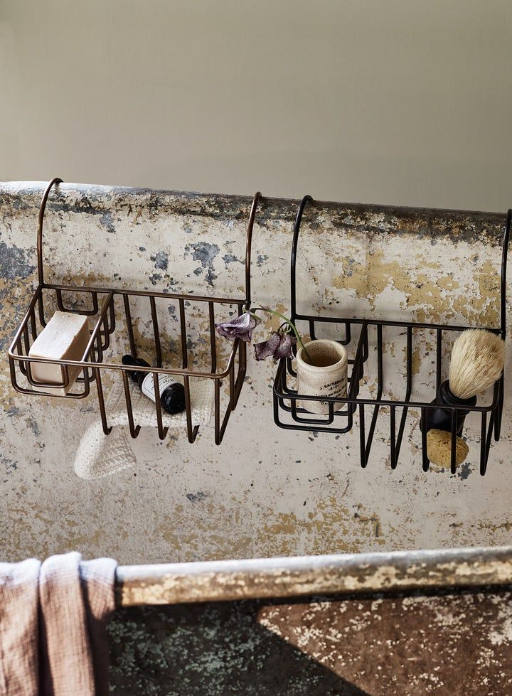 Bathroom storage ideas: 38 sleek solutions for a clear space | Real Homes