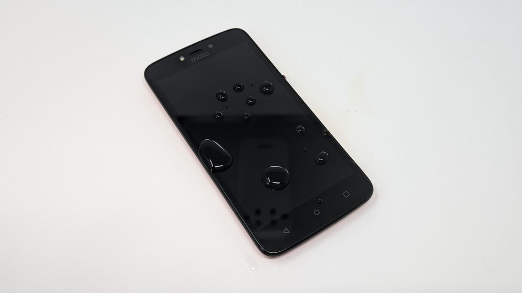 How to get water out of a phone, and hopefully save it from oblivion ...