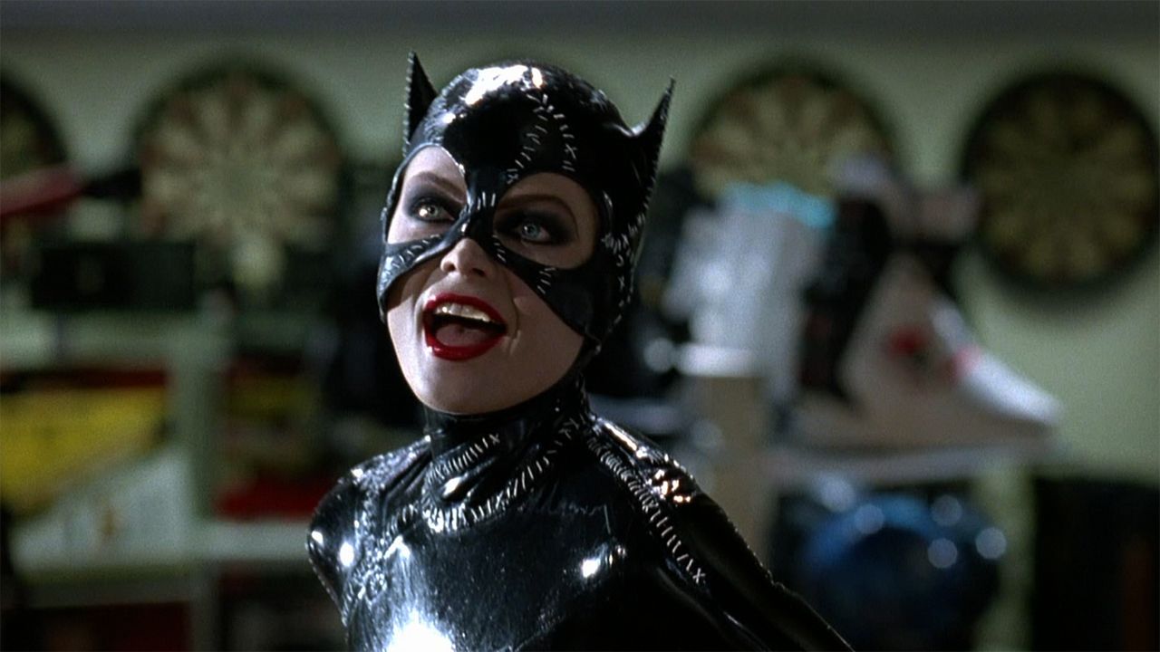 Michelle Pfeiffer's Catwoman Is Legendary, And I Love Hearing Danny DeVito's Candid Thoughts ...