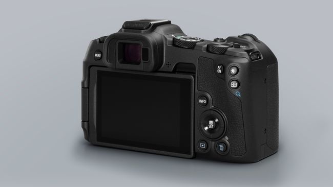 Canon R8 vs RP: the new EOS R8 or old EOS RP which is best for you ...