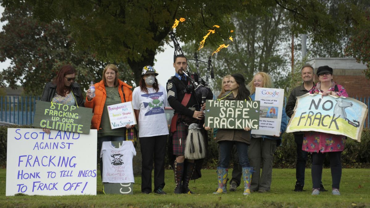 Fracking unsuitable for UK, geologist claims | The Week