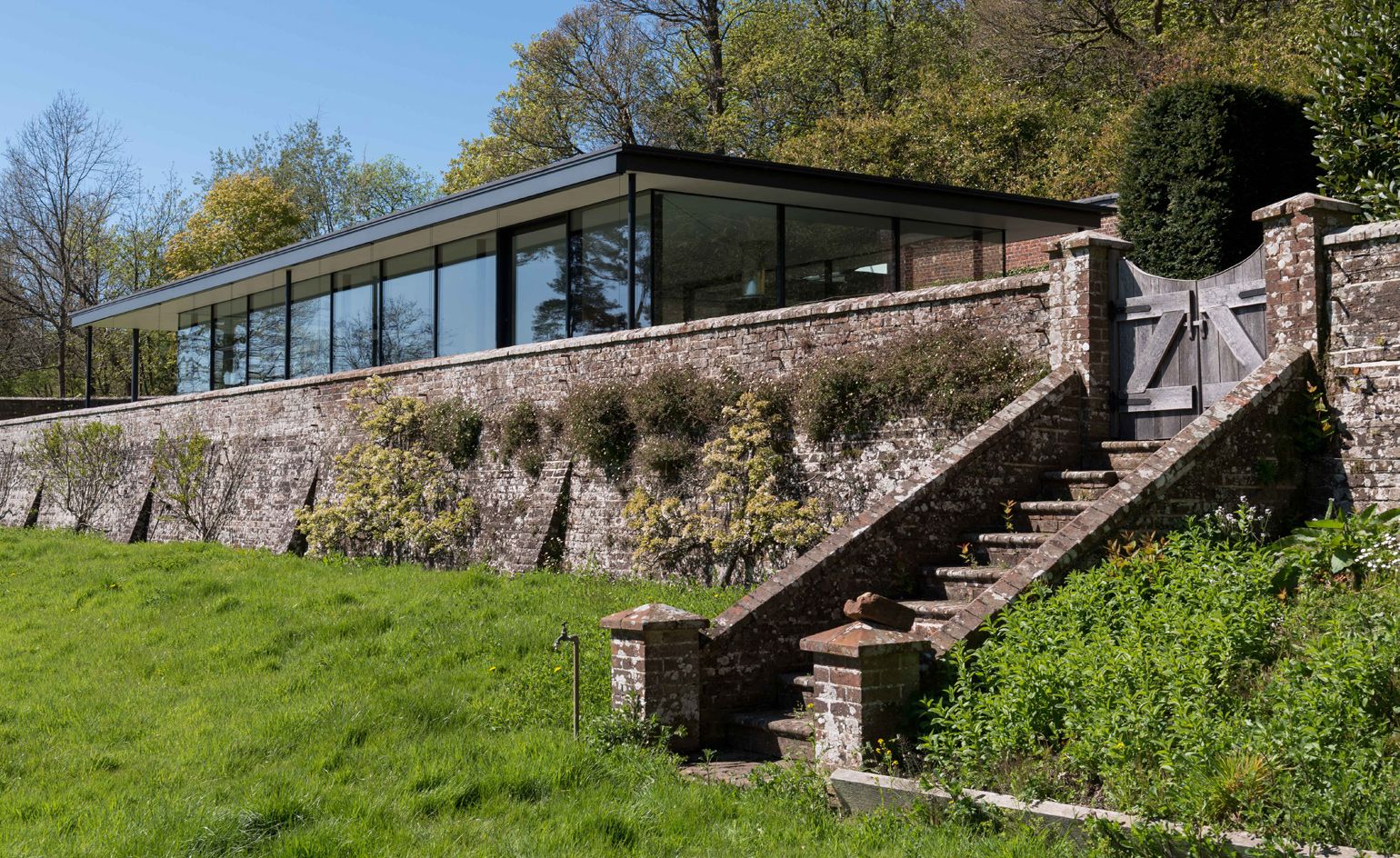 Britain’s finest modernist homes | Wallpaper
