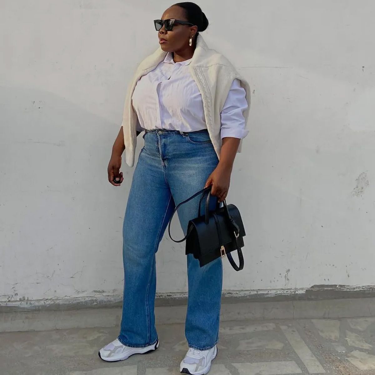 What Trainers to Wear With Jeans—7 Styles to Know for 2025 | Who What Wear