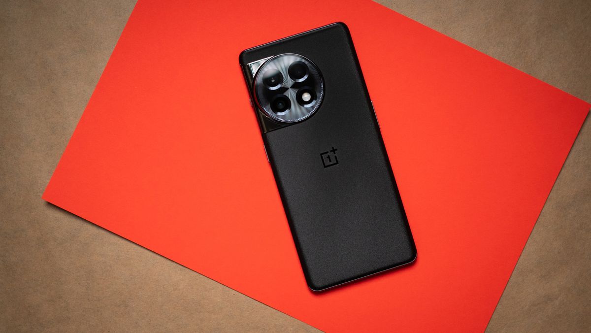 OnePlus 11R review: Why would you buy the OnePlus 11 anymore? | Android ...