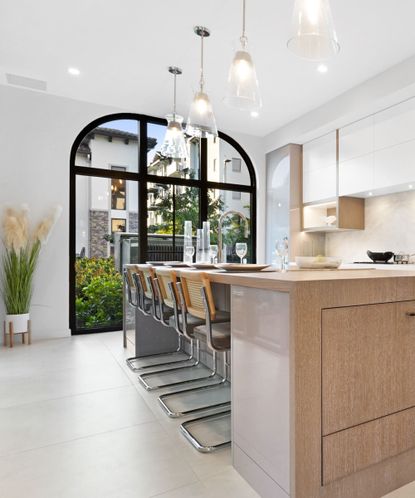 How do you soften a modern kitchen? | Homes and Gardens