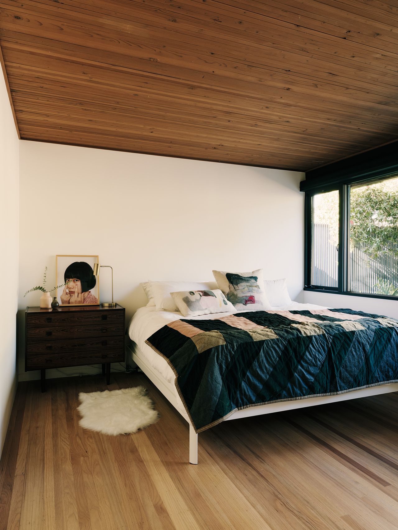 A midcentury modern gem by architect Roger Lee gets a sensitive ...