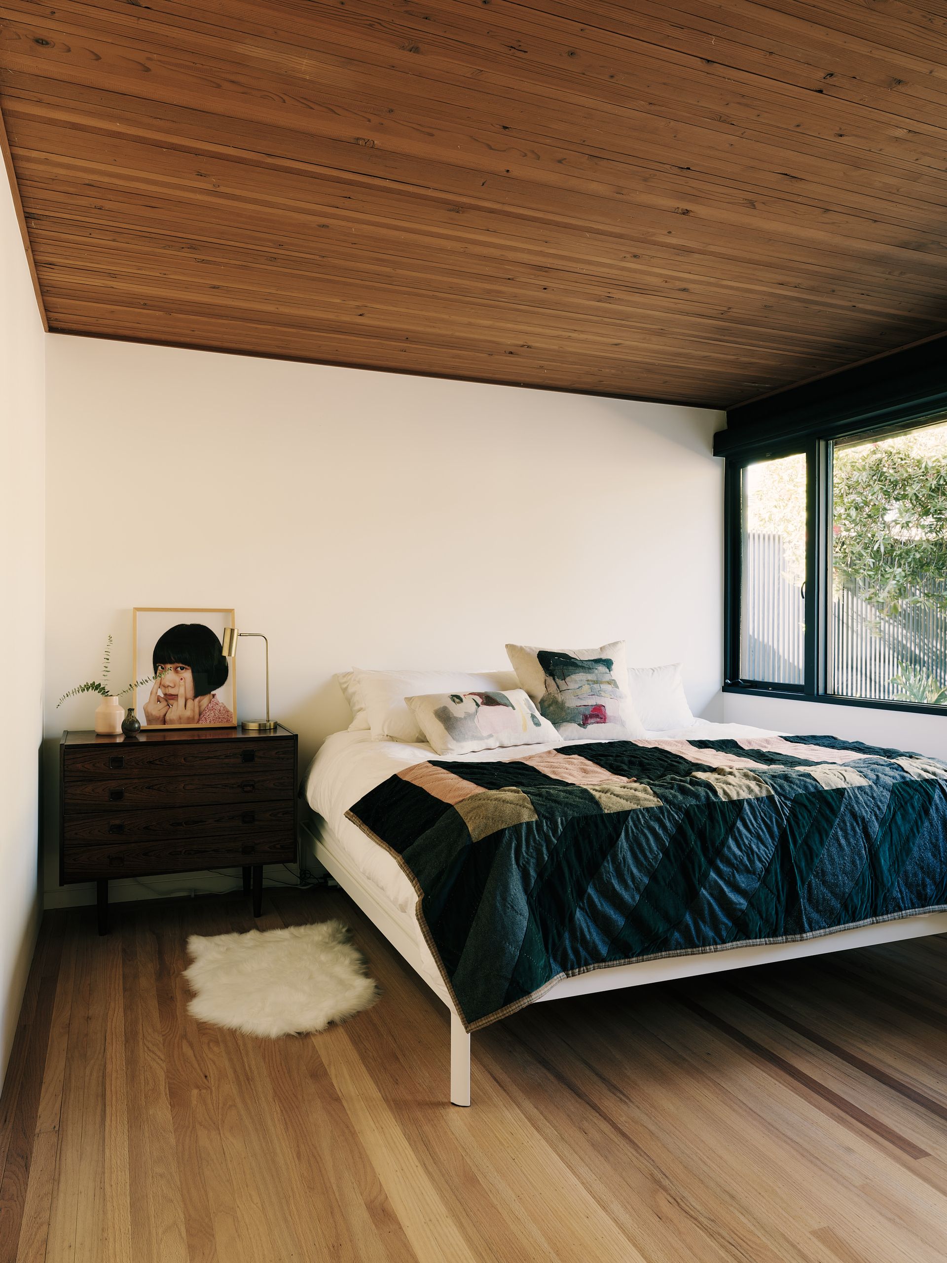 A midcentury modern gem by architect Roger Lee gets a sensitive ...