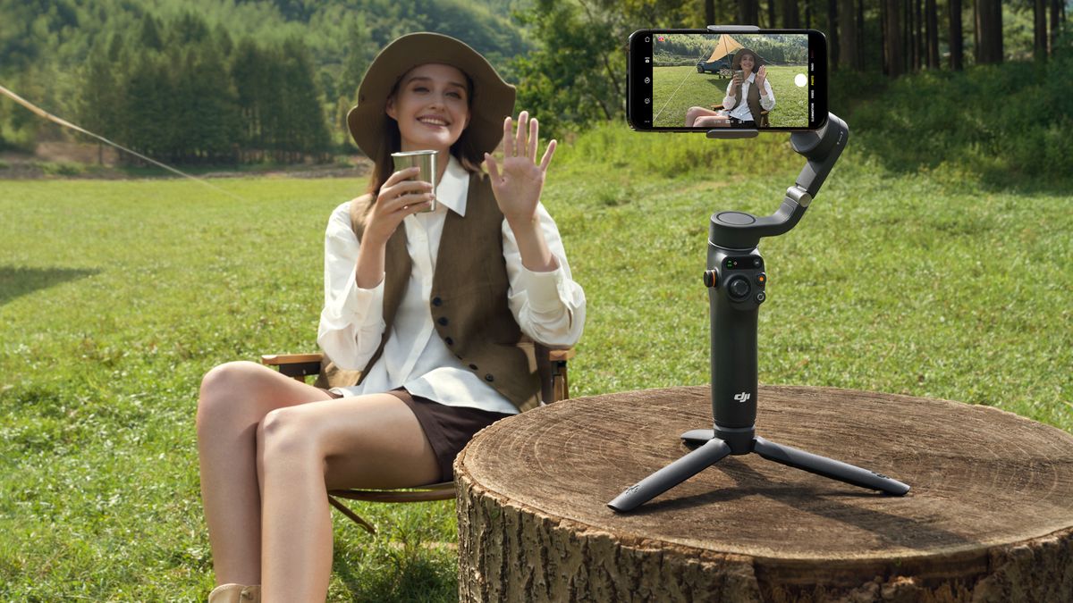 DJI Osmo Mobile 6 gimbal gives more control over smartphone shooting ...