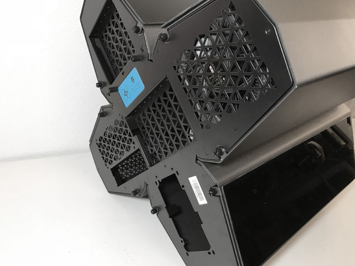 Deepcool Quadstellar ATX Chassis - Tom's Hardware | Tom's Hardware