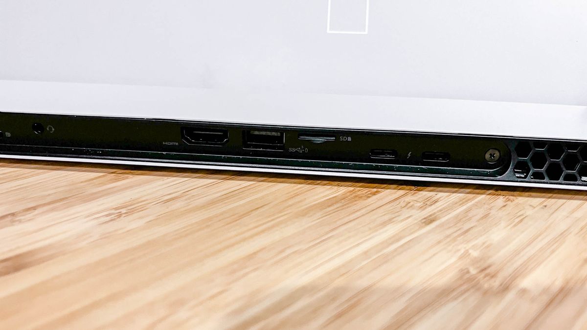 Alienware x14 R1 review | Laptop Mag