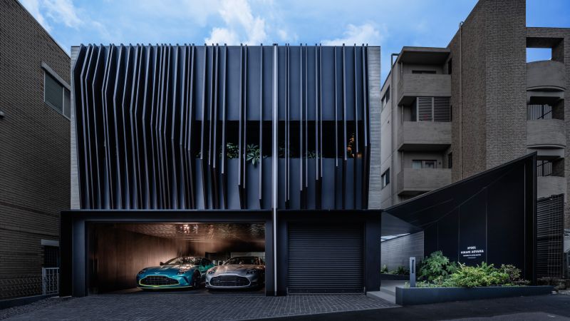 Performance icon R34 GT-R reborn as Japanese restomod | Wallpaper