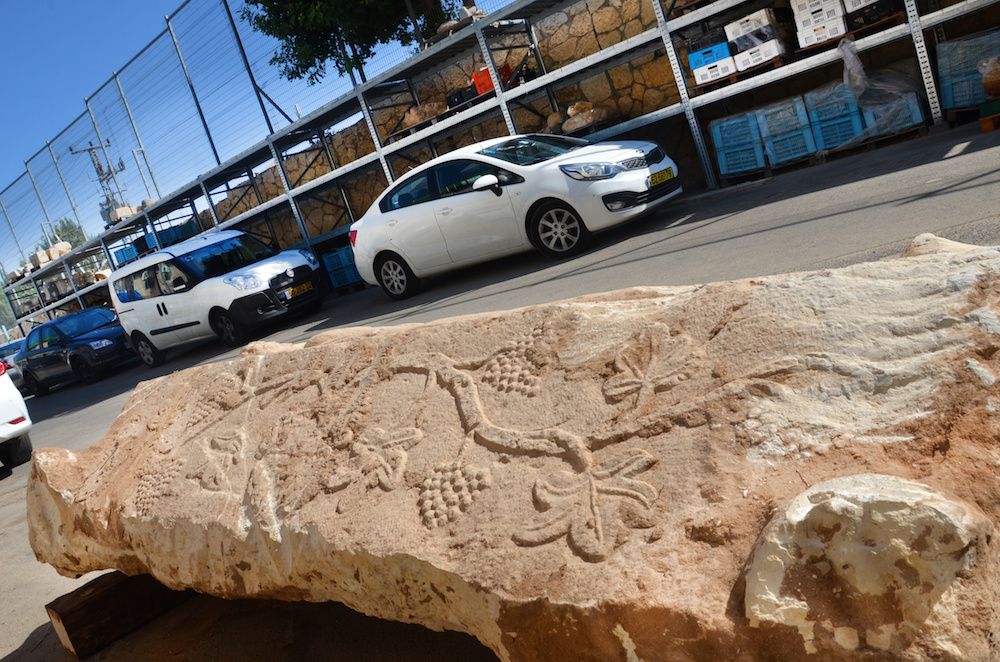 Rare Roman-Era Coffin Features Carving of Curly-Haired Man | Live Science