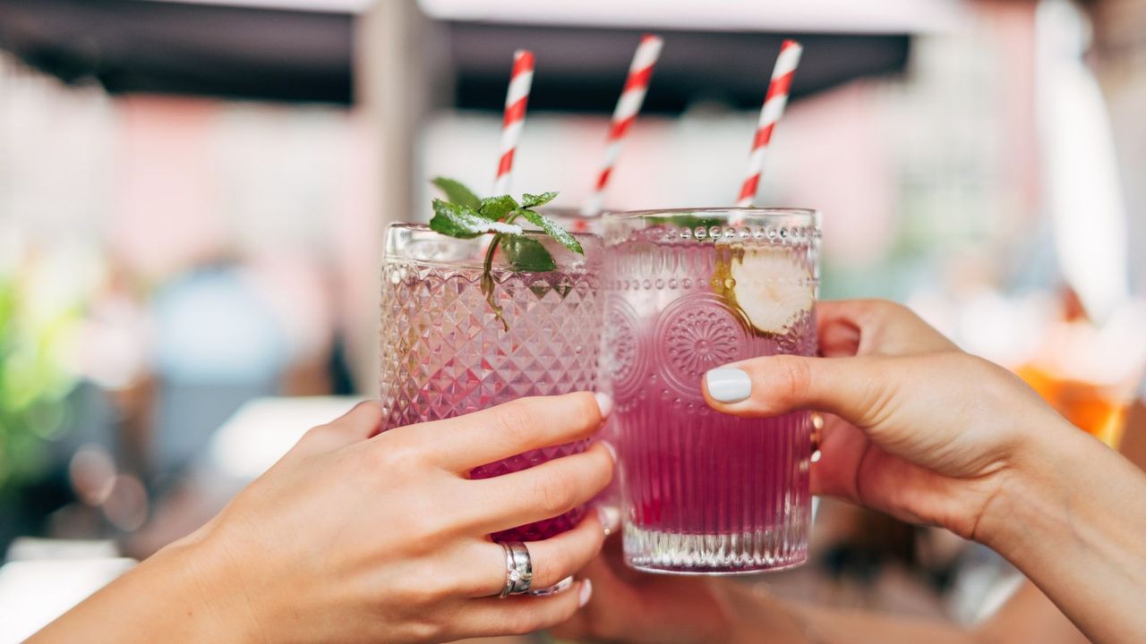 How to cut down on alcohol, according to nutritionists | Woman & Home