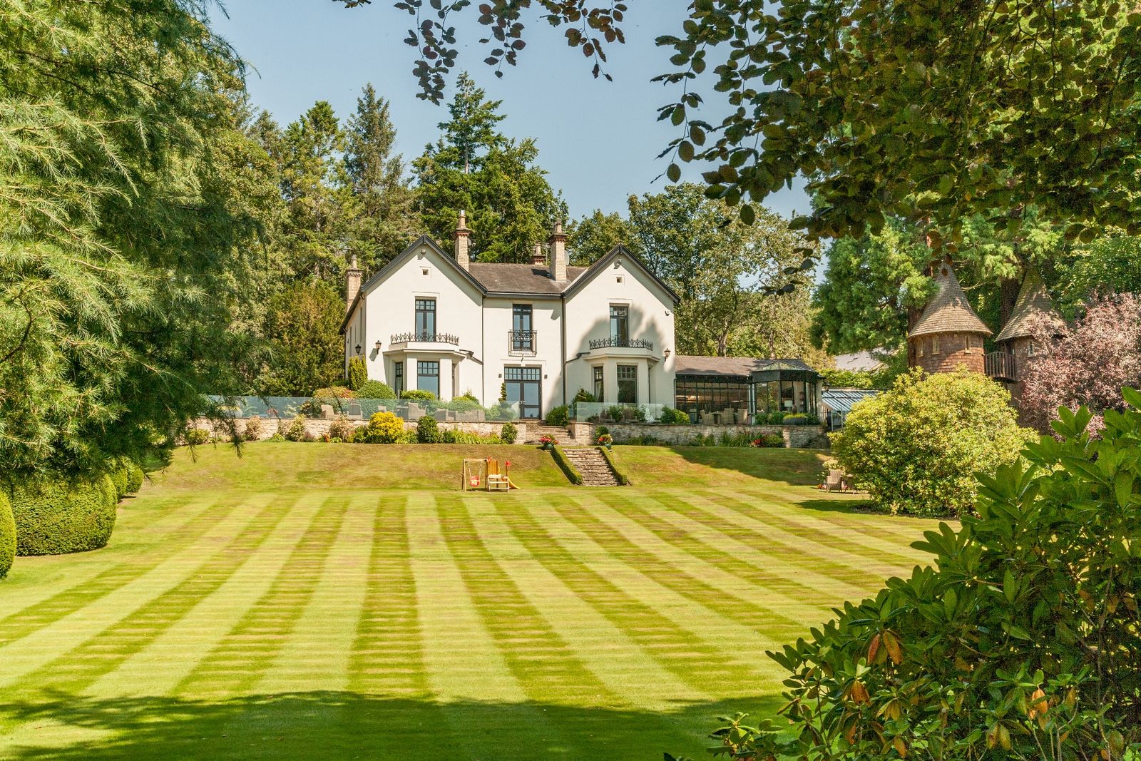 A glorious Victorian home with 21st mod cons, complete with a ...