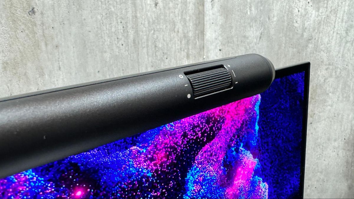 Okay, I guess monitor light bars are the new thing now — Asus ...