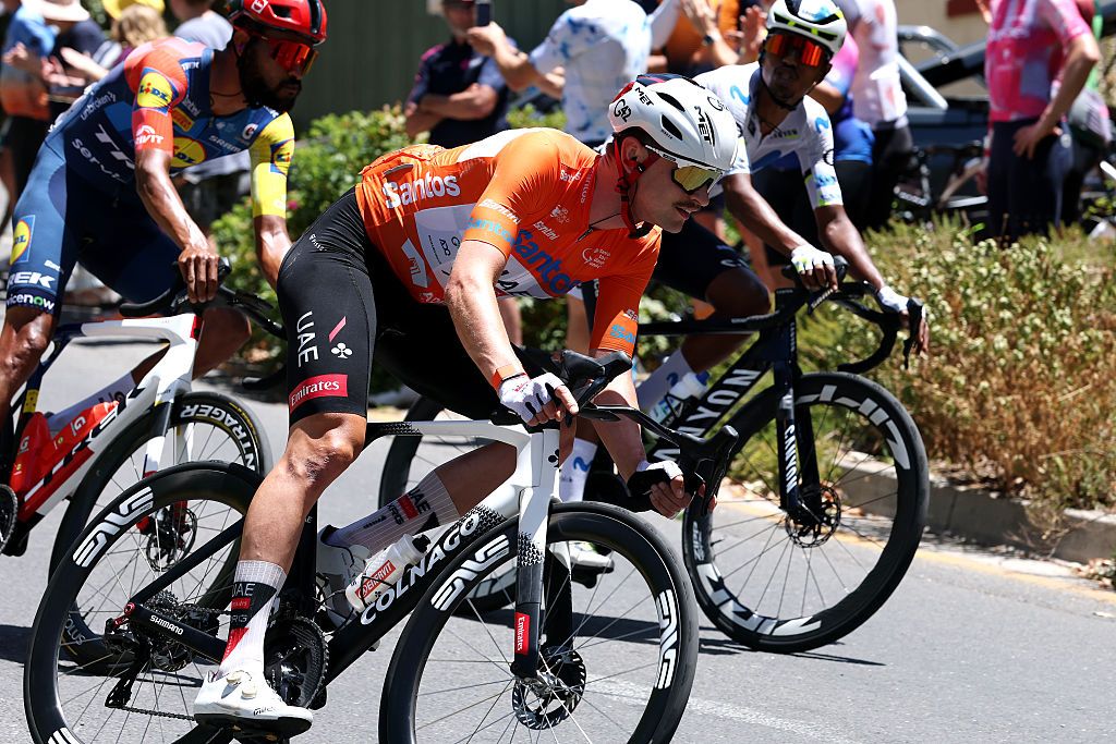Kangaroos jump into peloton on final stage of Tour Down Under, race ...