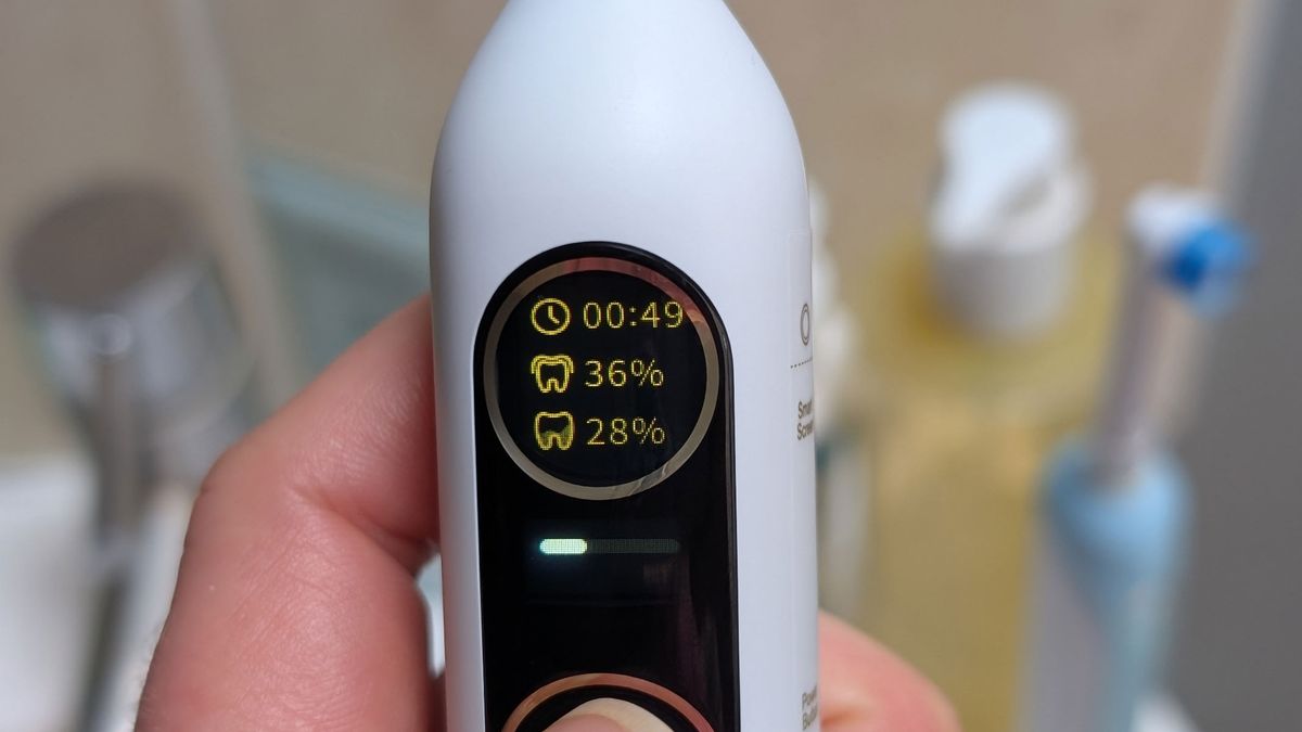 Usmile Y10 PRO Sonic electric toothbrush review: Smart, stylish and affordable | Live Science