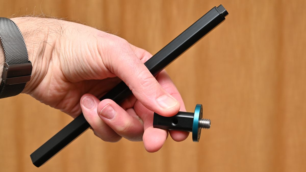 Benro Cyanbird Carbon Tripod with FS30 Head review: a travel tripod kit ...