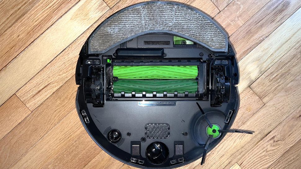 Roomba J9+ Combo robot vacuum and mop review: Full test results | Tom's ...