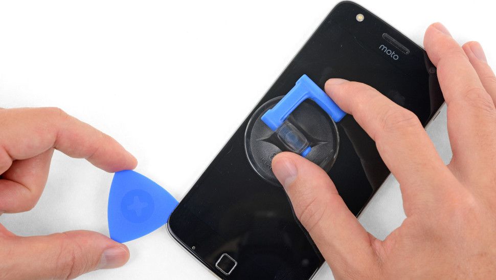 Motorola and iFixit launch official phone repair kits | TechRadar