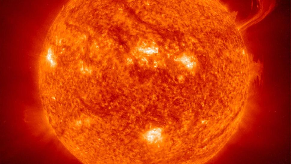 Magnetic avalanches on the sun reveal the hidden engine powering solar ...