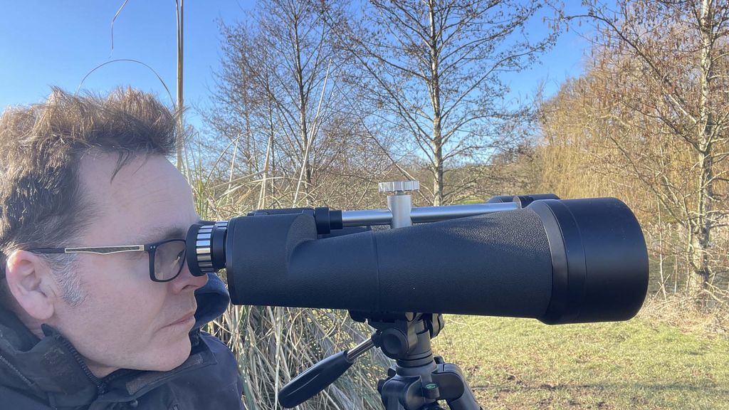 Celestron SkyMaster 25x100 binocular review | Live Science