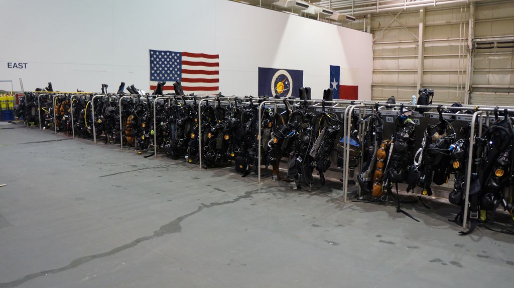 Photo Tour: Inside NASA's Johnson Space Center | Space