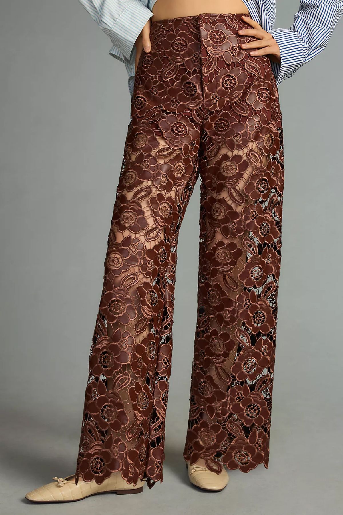 Trust Me—the Lace Trend Is the Sweet-Yet-Sultry Look of Summer 2024 ...