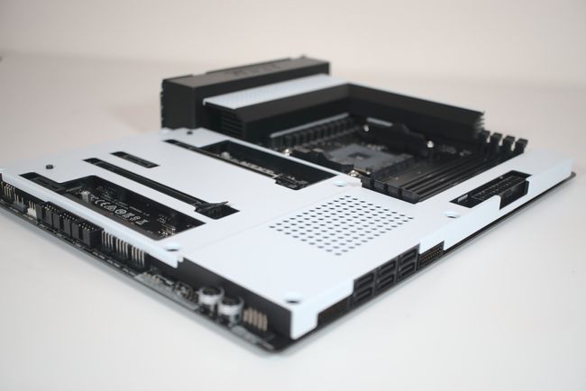 NZXT N7 B550 review: One of the most feature-rich B550 motherboards ...