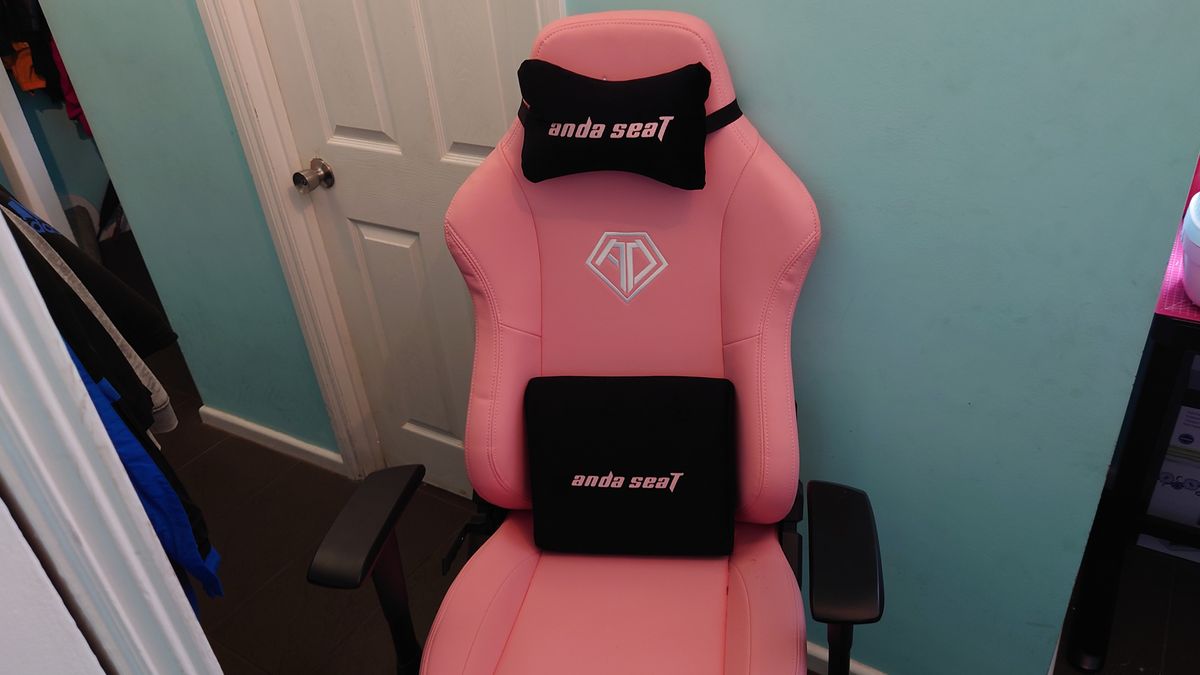 Best pink gaming chairs 2025: Add some personality to your setup ...