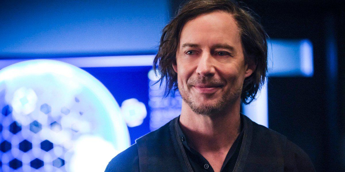 Why The Flash Needs To Bring Back Tom Cavanagh Already | Cinemablend