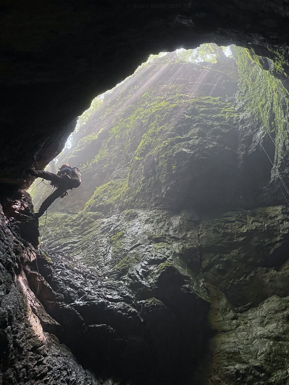 Colossal cave in Mexico that formed 15 million years ago is even more ...